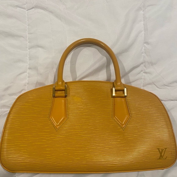 Louis Vuitton | Bags | Vintage Citron Lv Hasmin Yellow Epi Leather Tote ...